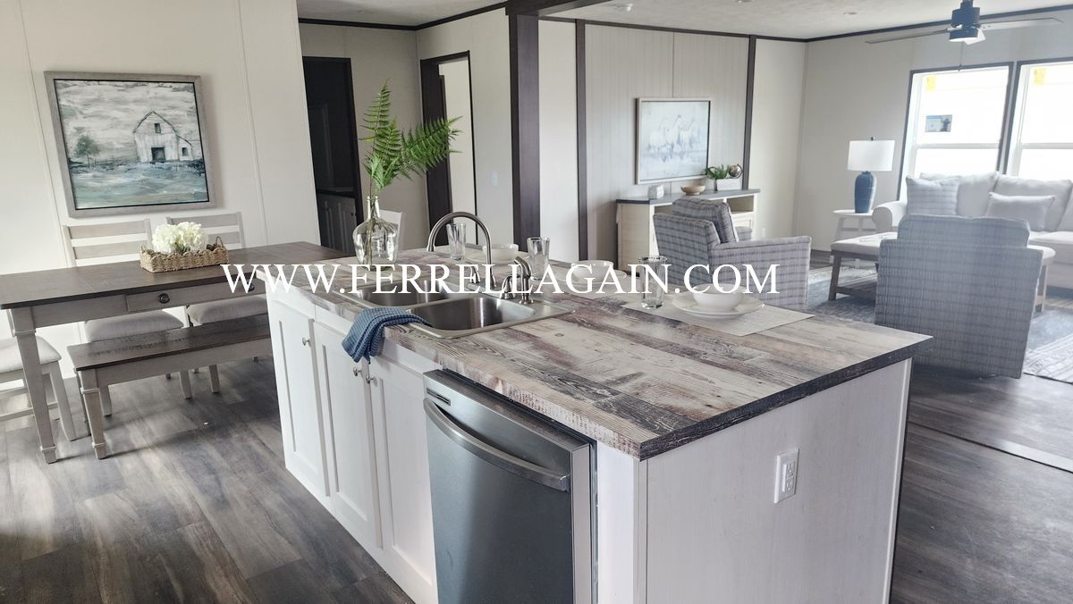 Ferrell Mobile Homes - "The Discover X" 32x60 3 Bed, 2 Bath