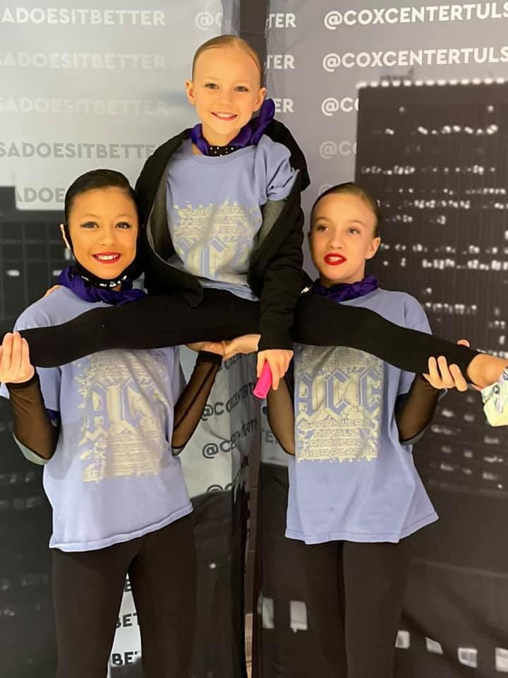 Advanced Cheer Crew - Photos