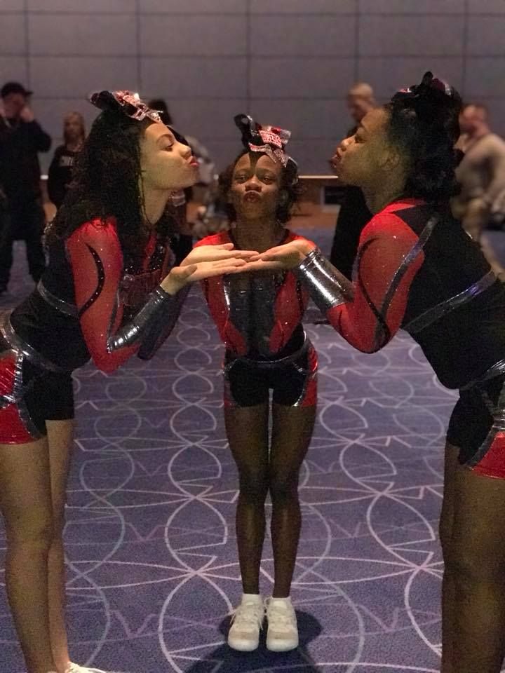 Rosedale Tigers Cheer - Photos