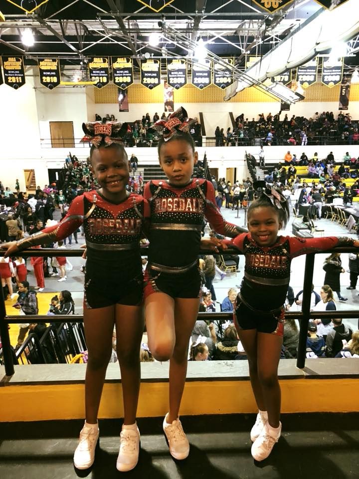 Rosedale Tigers Cheer - Photos