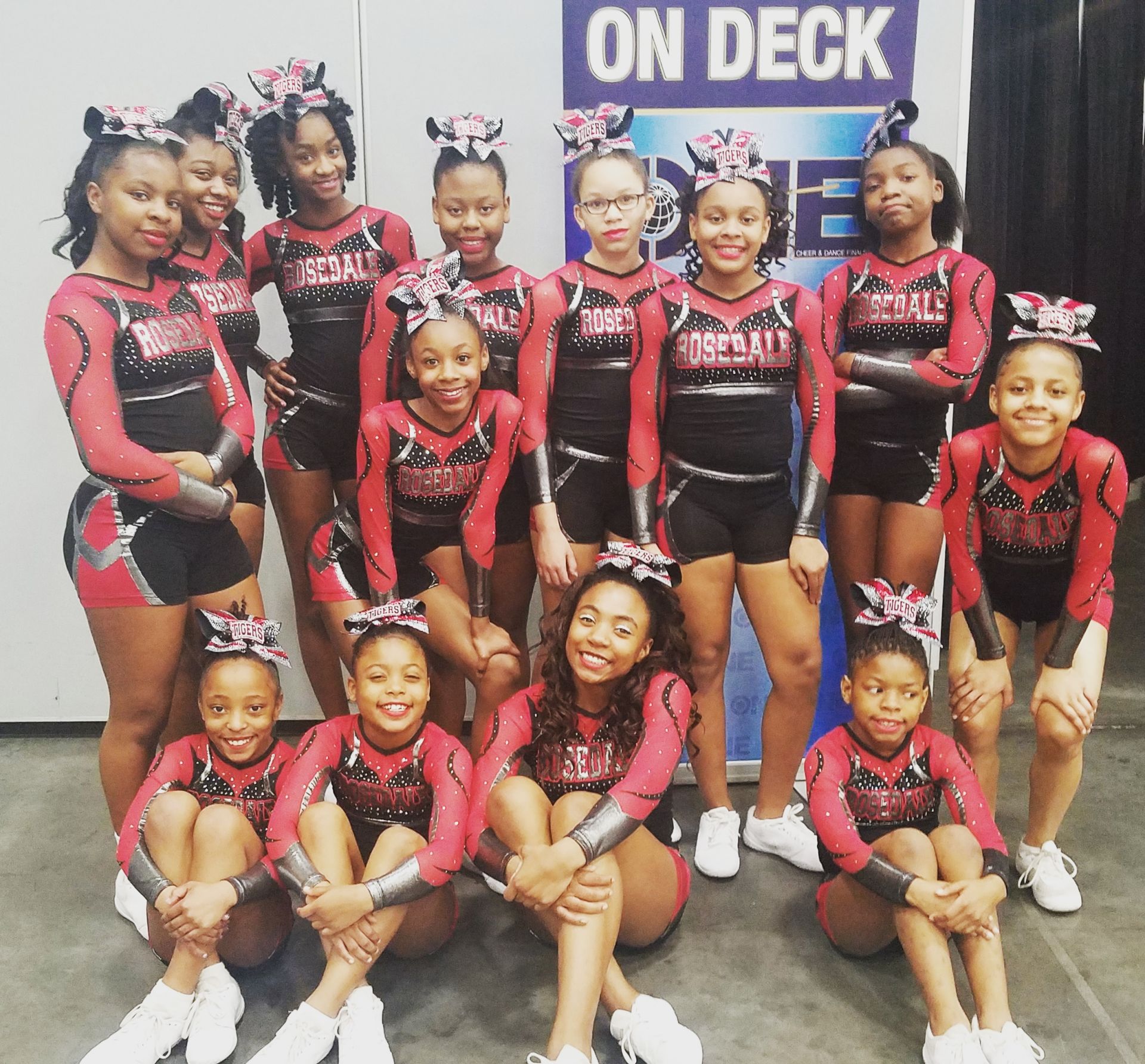 Rosedale Tigers Cheer - Photos