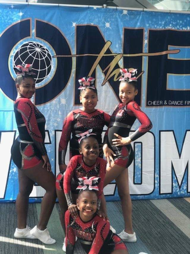 Rosedale Tigers Cheer - Photos