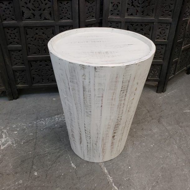 U Shape End Table - Nadeau Charlotte