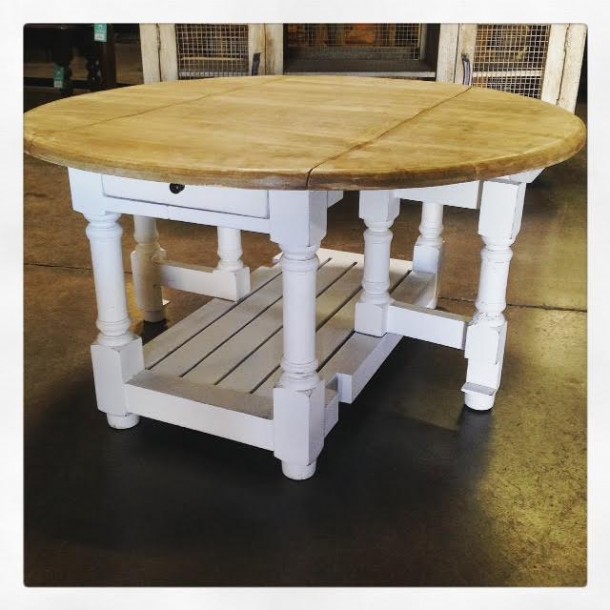 Round Gateleg Table - Nadeau Dallas