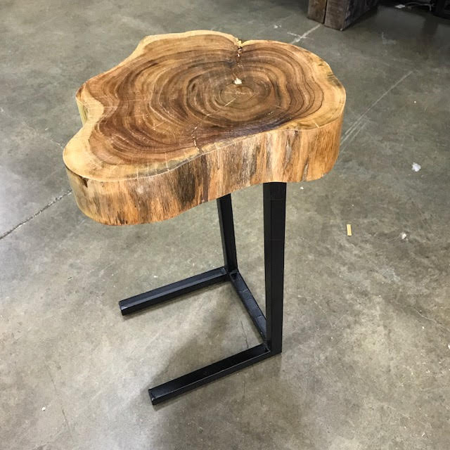 Fifi Lamp Table - Nadeau Dallas