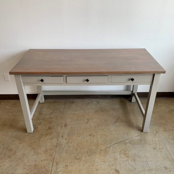 Warren Desk - Nadeau Dallas