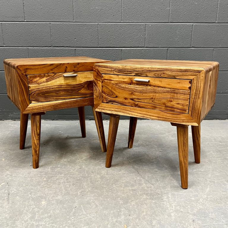 Iron Side Table - Nadeau Nashville