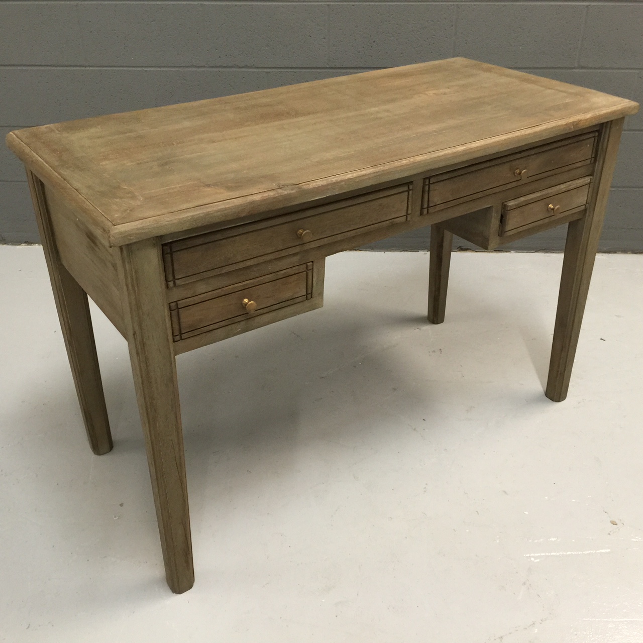 Traditional Desk - Nadeau Nashville