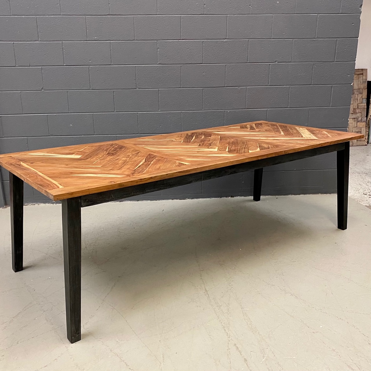 Dining Table - Nadeau Nashville