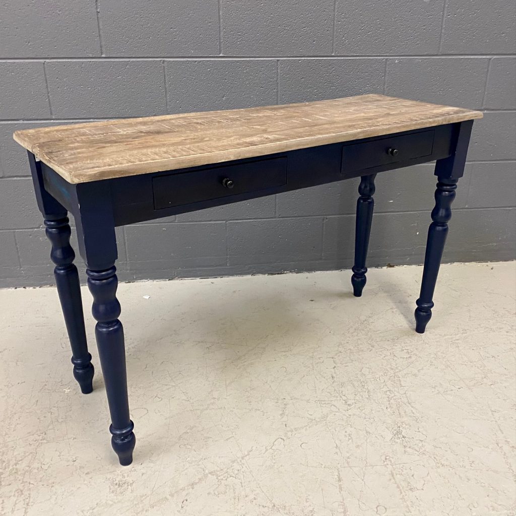 Turned Leg Console Table - Nadeau Nashville