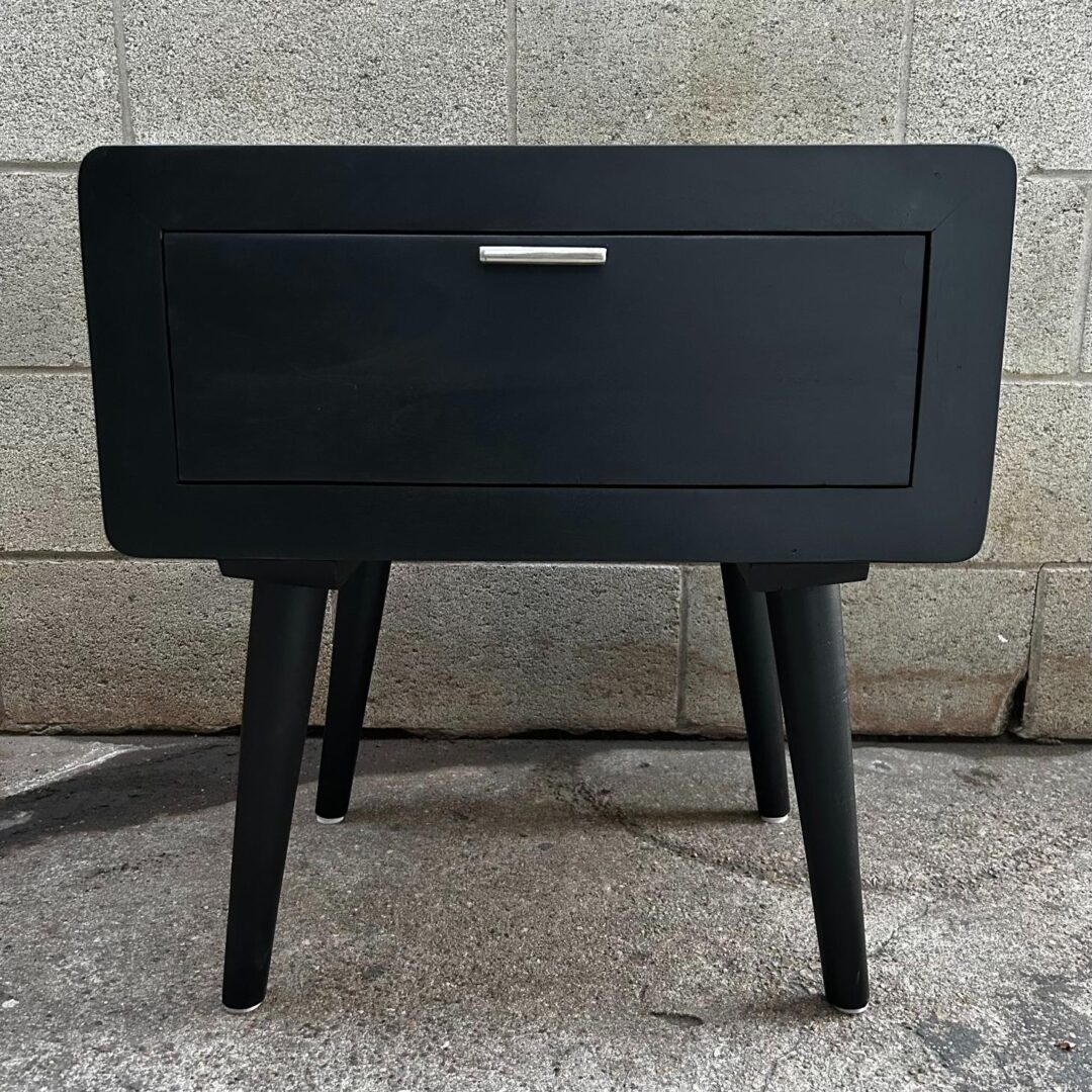 Side Table - Nadeau Chicago