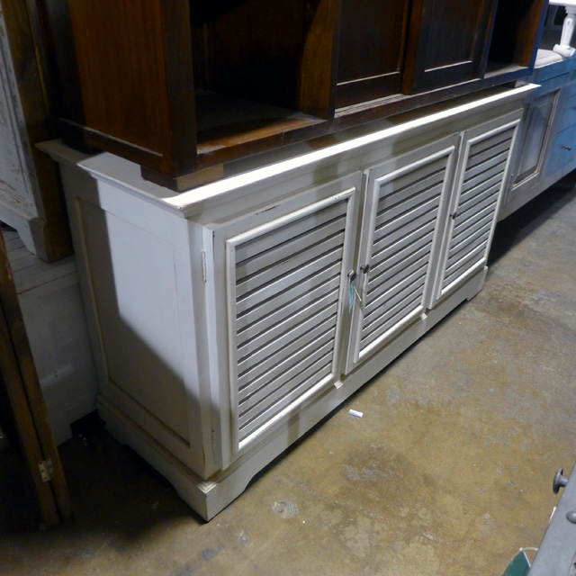 Console - Nadeau Chicago