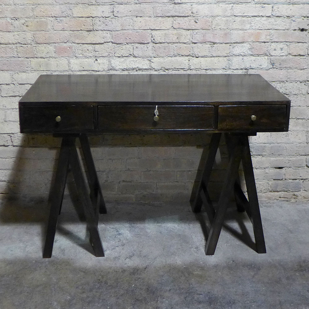 Sawhorse Desk - Nadeau Chicago