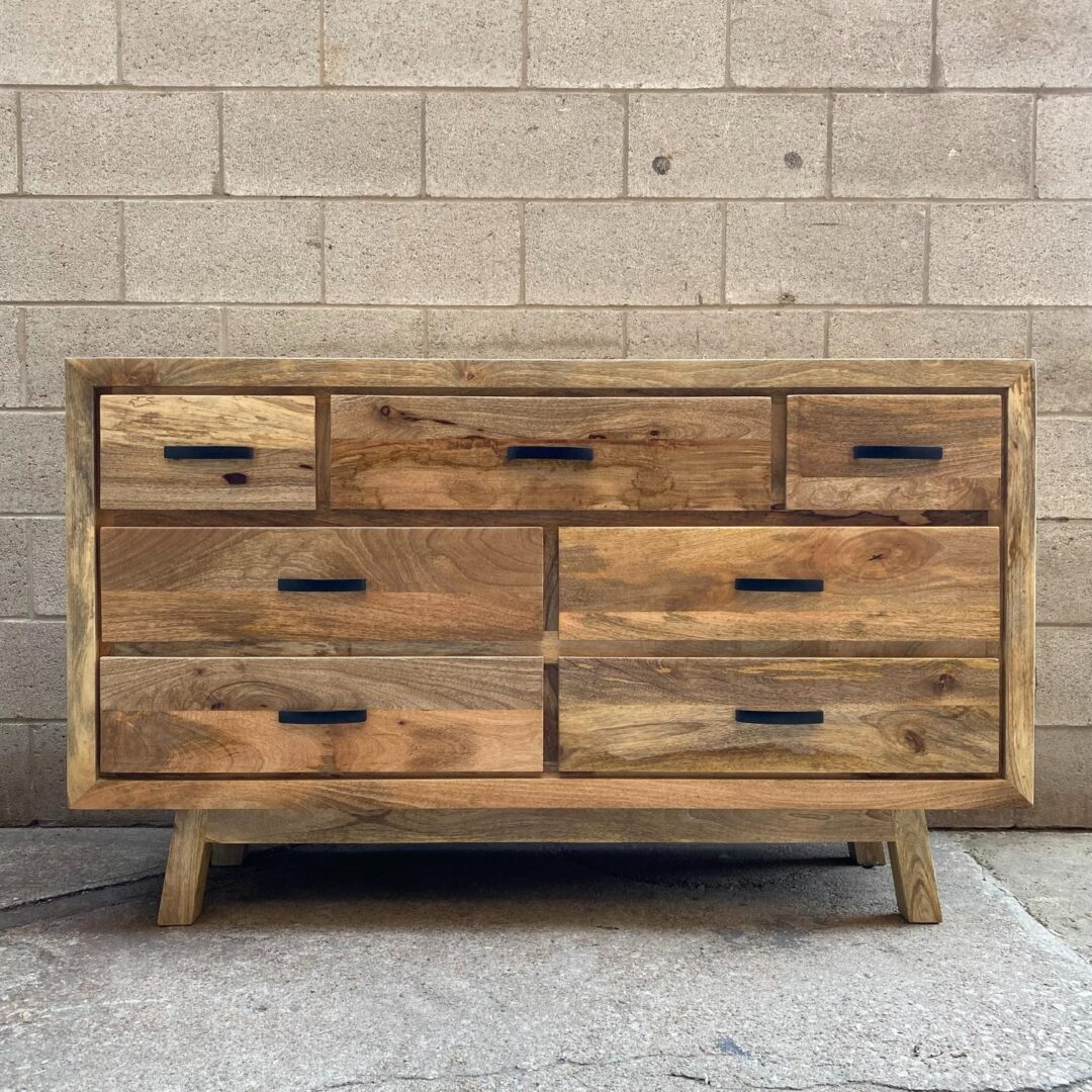 New Arrivals - Nadeau Chicago