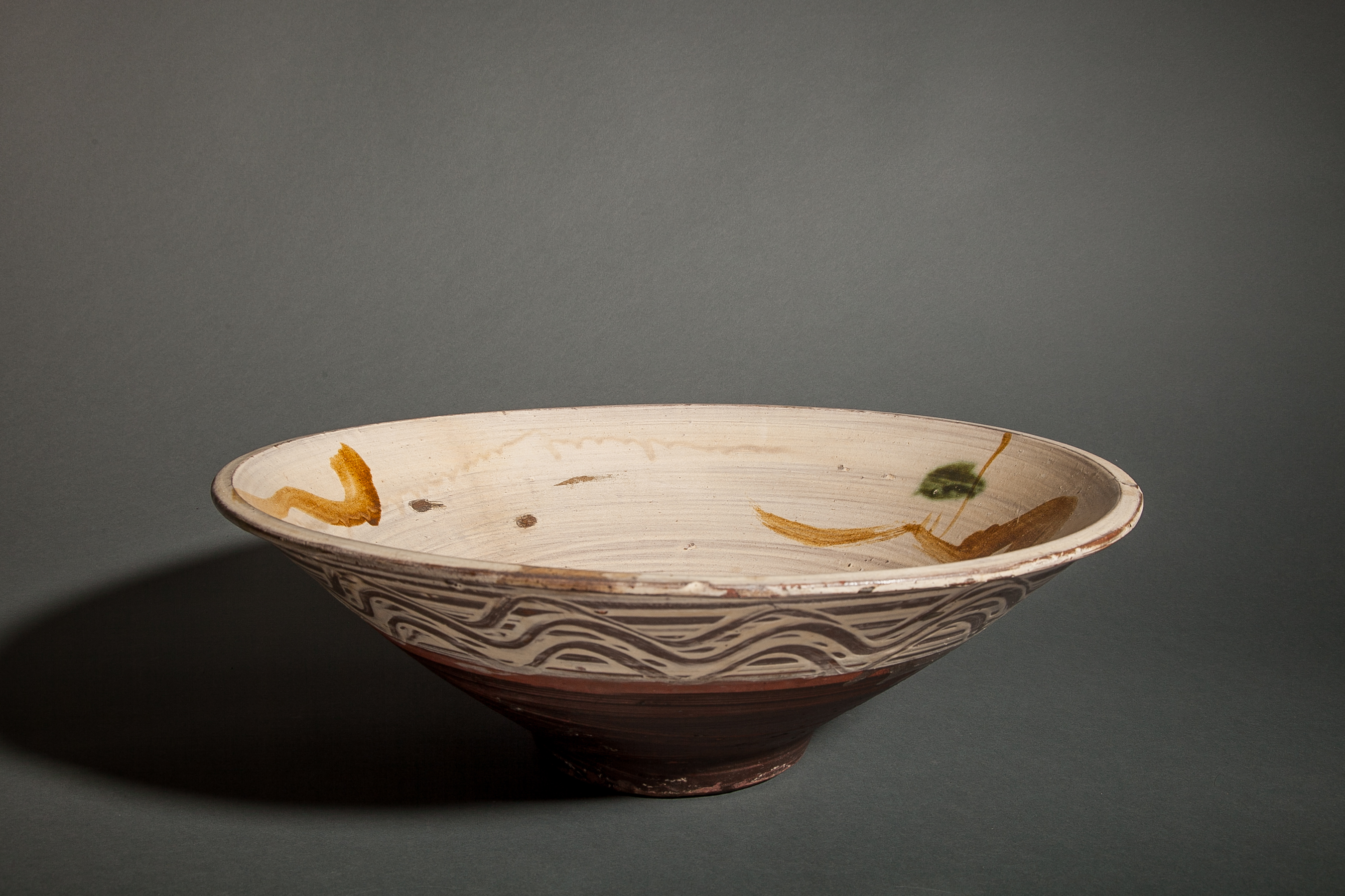 Large Japanese Mino-ware Earthenware Bowl - Naga Antiques