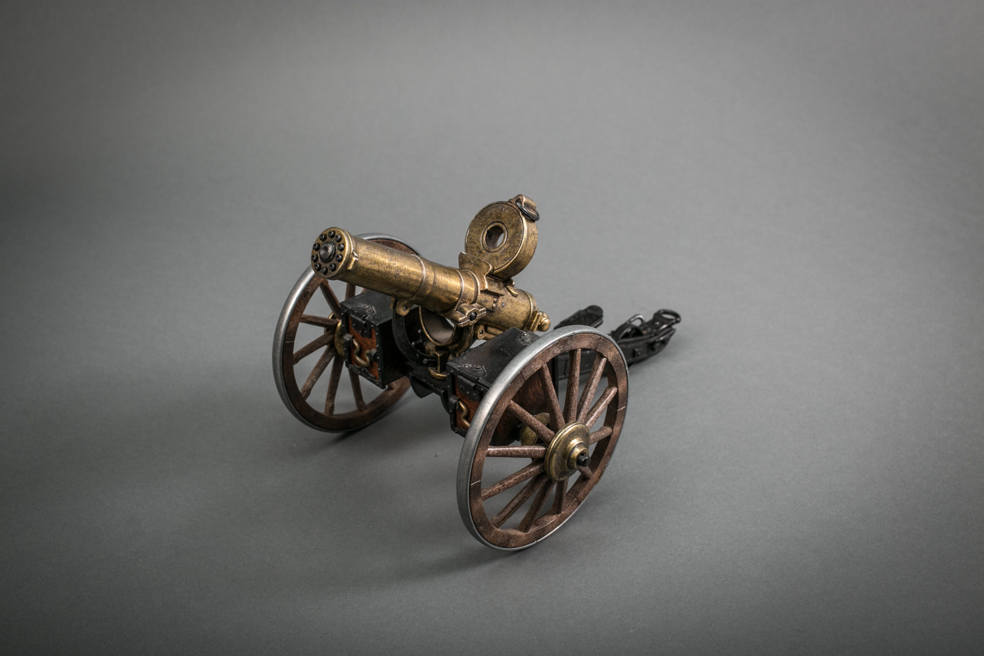 Model of European Cannon - Naga Antiques