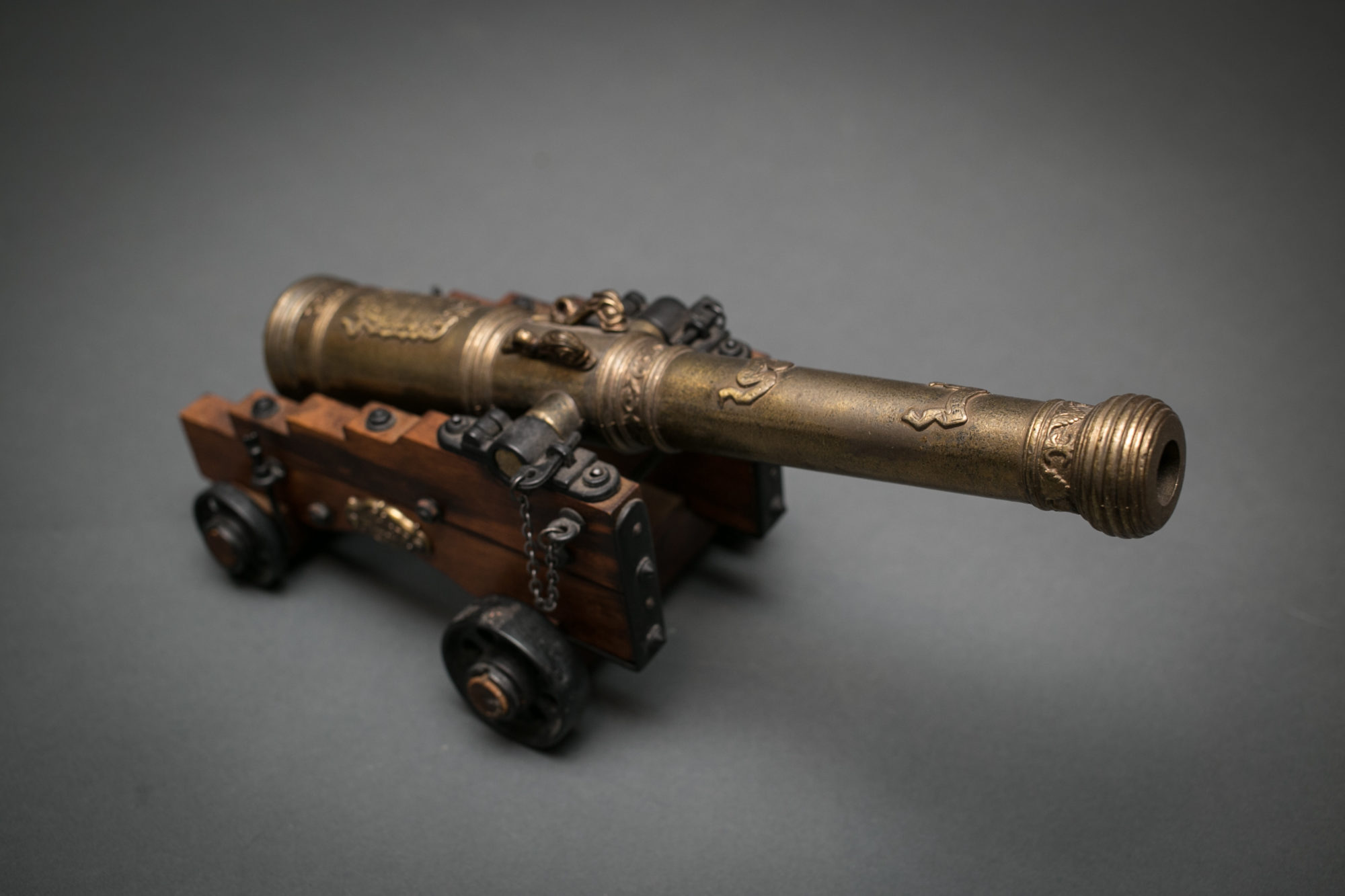 Model of European Cannon - Naga Antiques