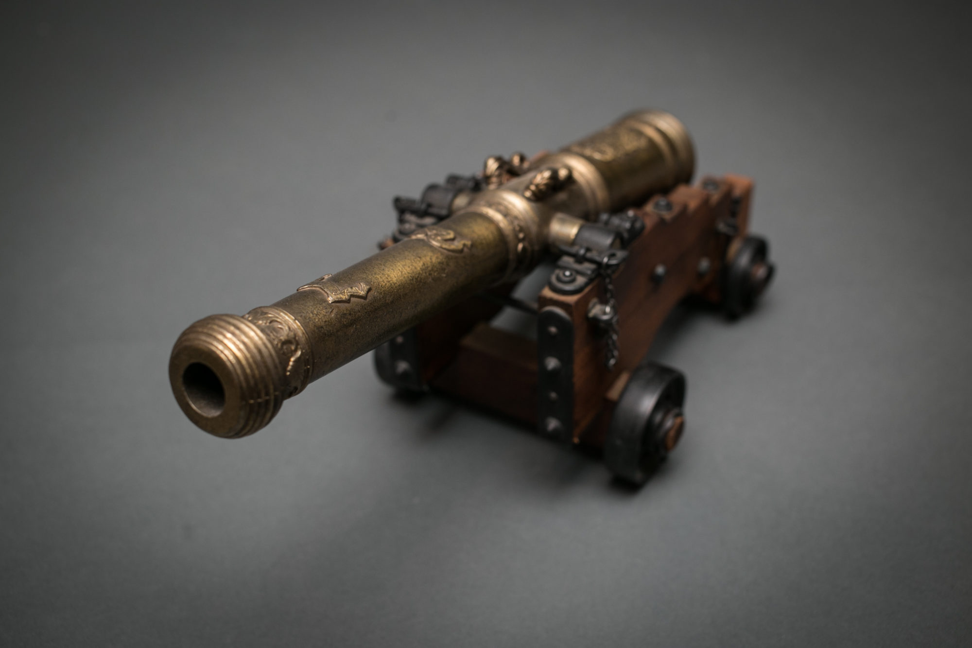 Model of European Cannon - Naga Antiques