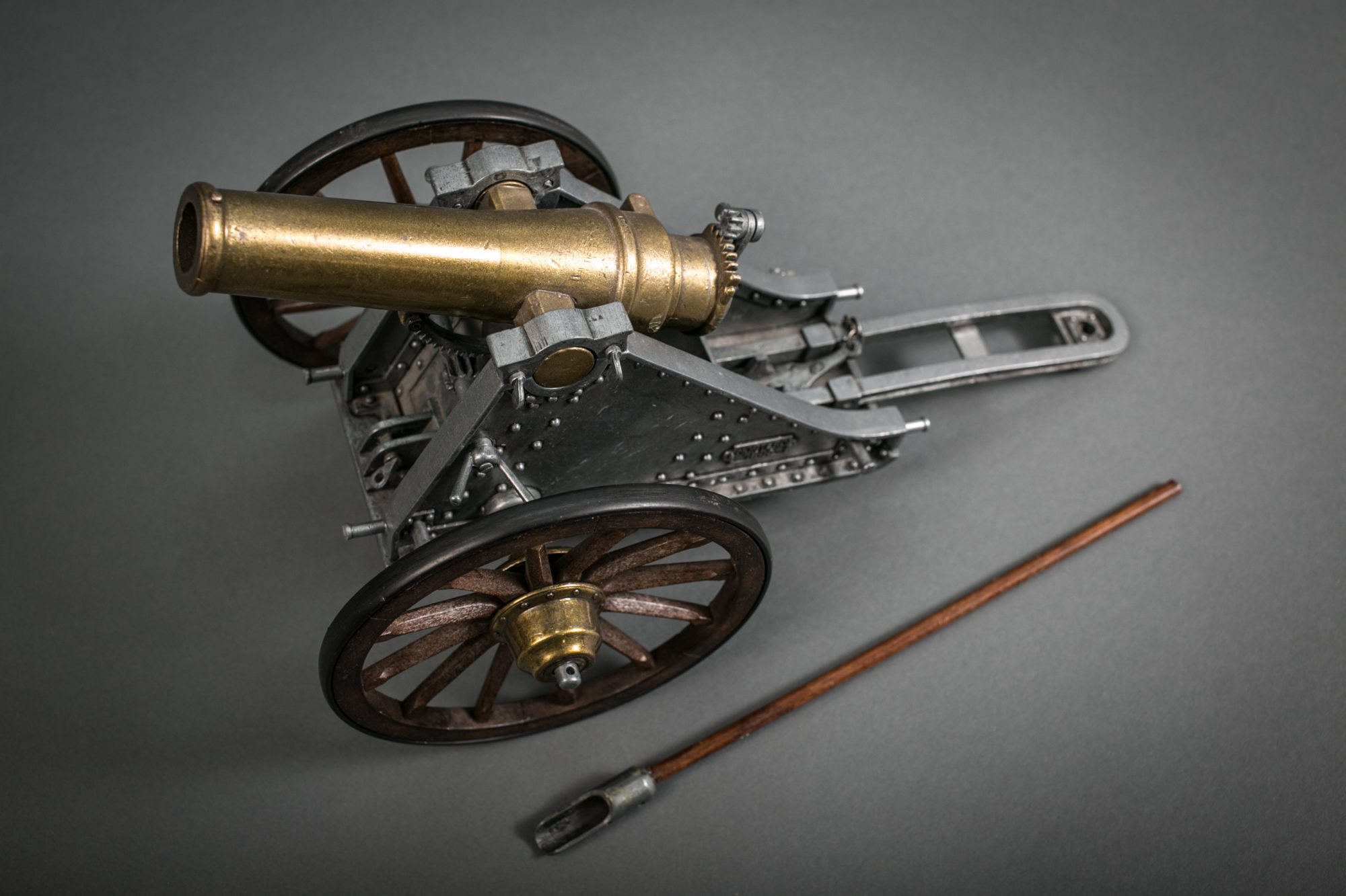 Model of European Cannon - Naga Antiques