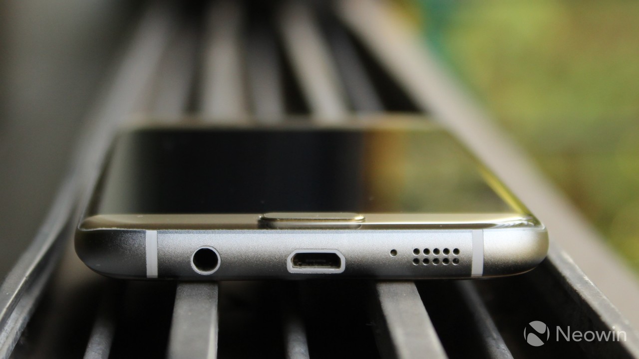 Bluboo Edge review: A curved screen gimmick on an entry-level ...