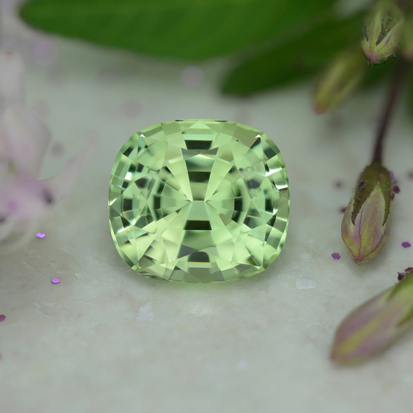 *SOLD* 1.52 ct. Vanadium-bearing Green Chrysoberyl | Loupe Troop