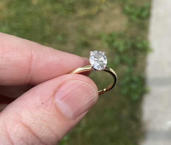 Gorgeous 1.5 ct. Diamond Ring | Loupe Troop