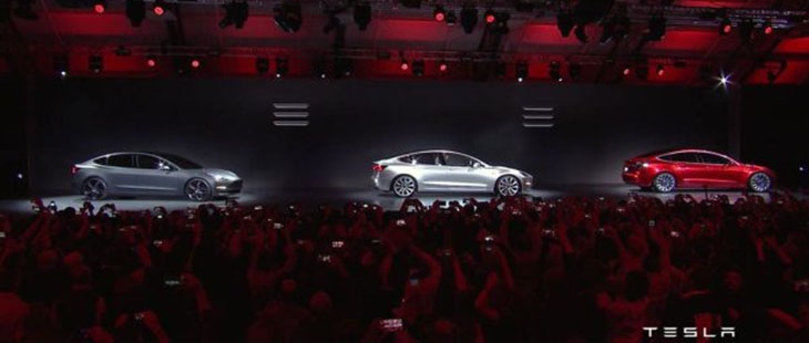 Presentan el Tesla Model 3, el mejor auto eléctrico hasta ahora