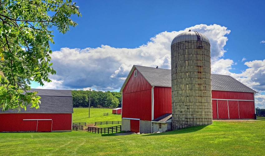 Looking To Build? Exploring The Benefits of Pole Barns | Kirchner ...