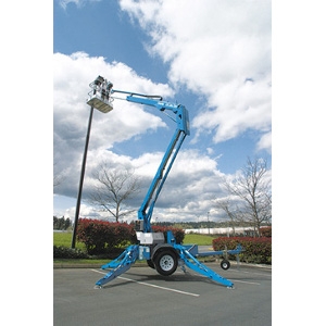 40ft Telescopic Aerial Lift | Deangelis Equipment Rentals| Sayville, NY