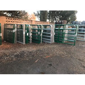 Tarter Watchman SC Galvanized Wire Mesh Gate | Clovis Feed & Pet ...