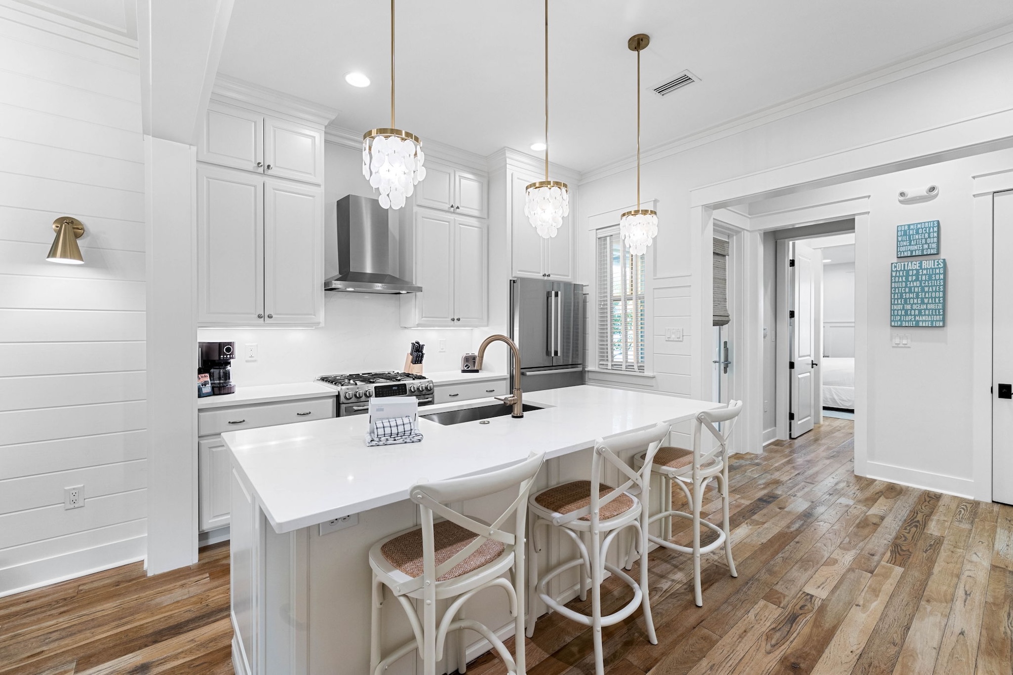 WaterColor "The Preppy Mermaid" 29 Red Basil