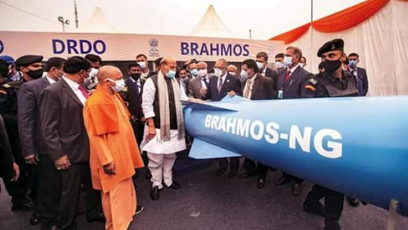 NRIPage | Articles | BrahMos Missile Factory Opens in Lucknow, Uttar ...
