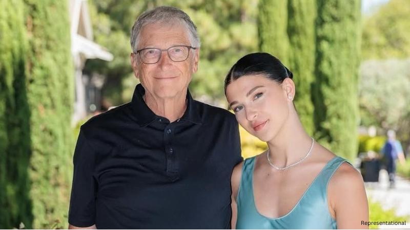 NRIPage | Articles | Bill Gates Joins Daughter Phoebe’s AI Fashion ...