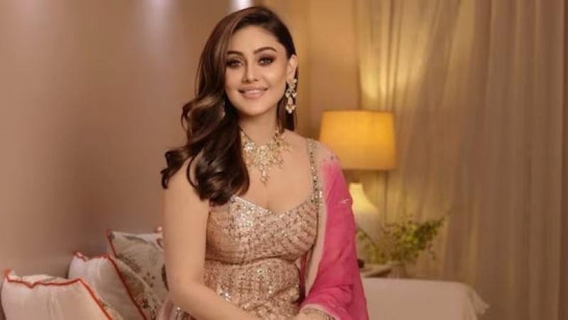 NRIPage | Box Office | Exclusive Interview with Vinay Sapru: Shefali ...