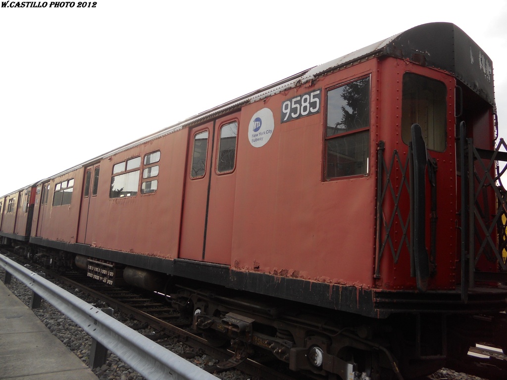 Two blasts from the past: Redbird work train at E 180th NYW&B platform ...