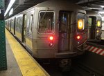 www.nycsubway.org: R-68 (Westinghouse-Amrail) -- R-68A (Kawasaki)