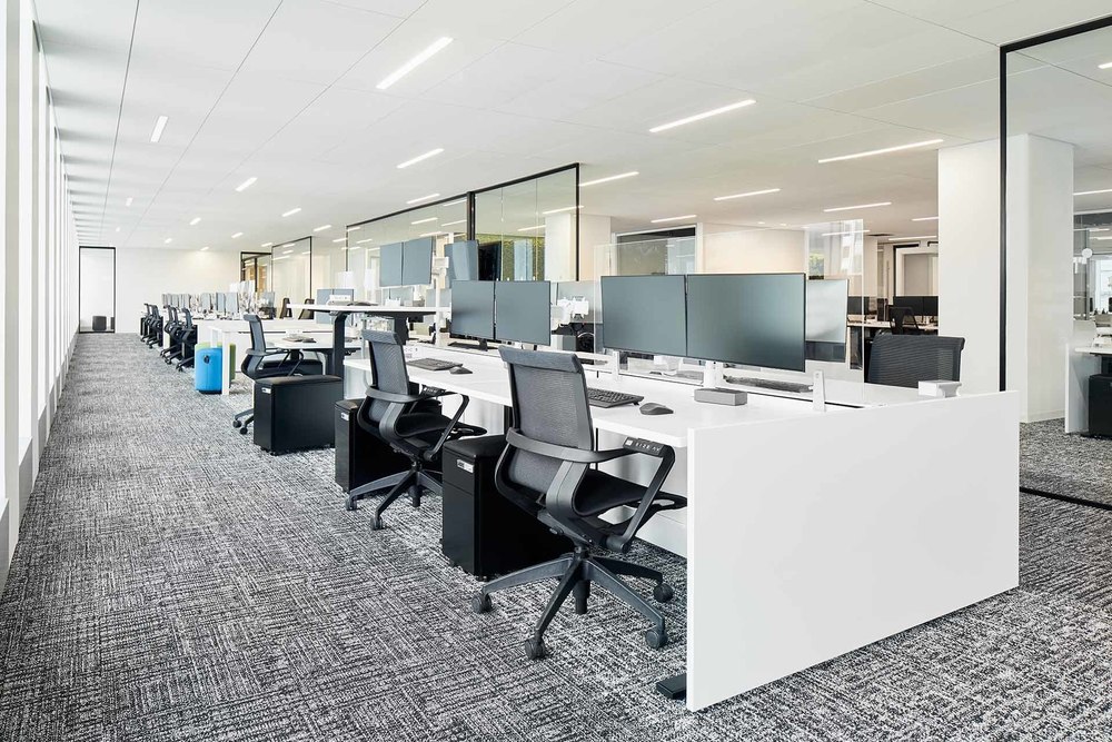 Tables Ajustables par Artopex - Oburo