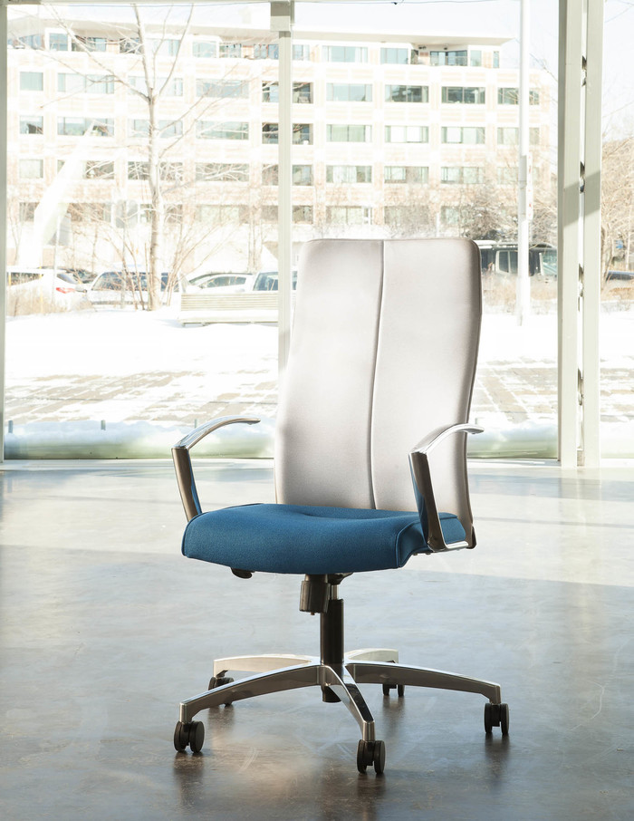 Lead X Ergonomic Chair by Rouillard - Oburo