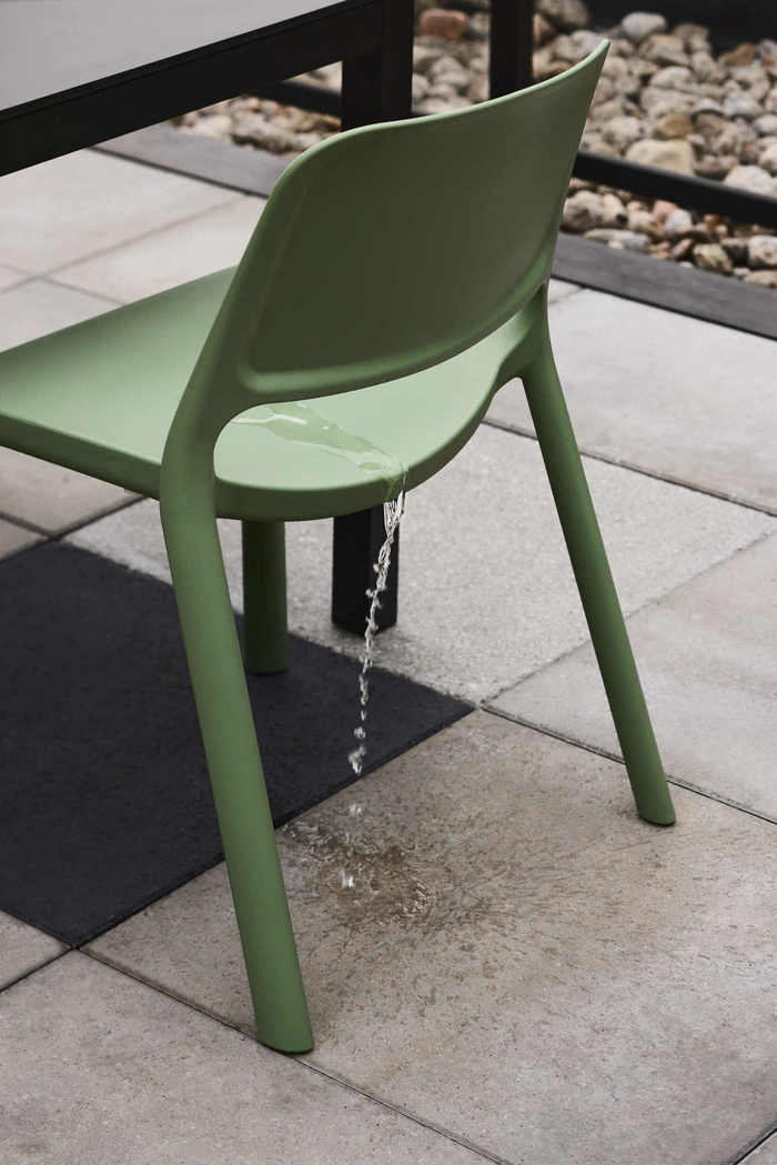 Nuke Cafeteria Chairs by Artopex - Oburo