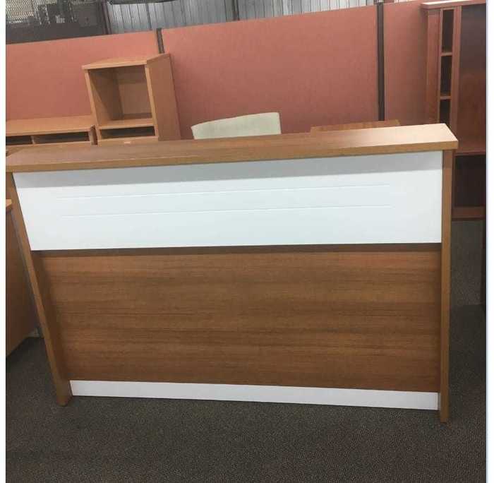 Reception desks-Used furniture - Oburo
