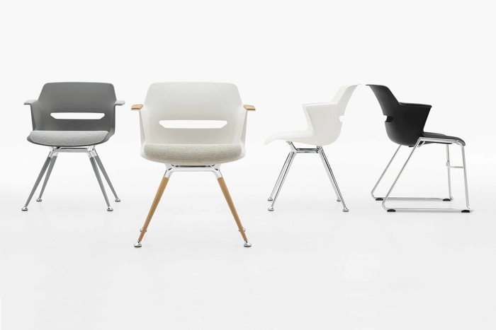 Moda Visitor Chair by Global Furniture - Oburo