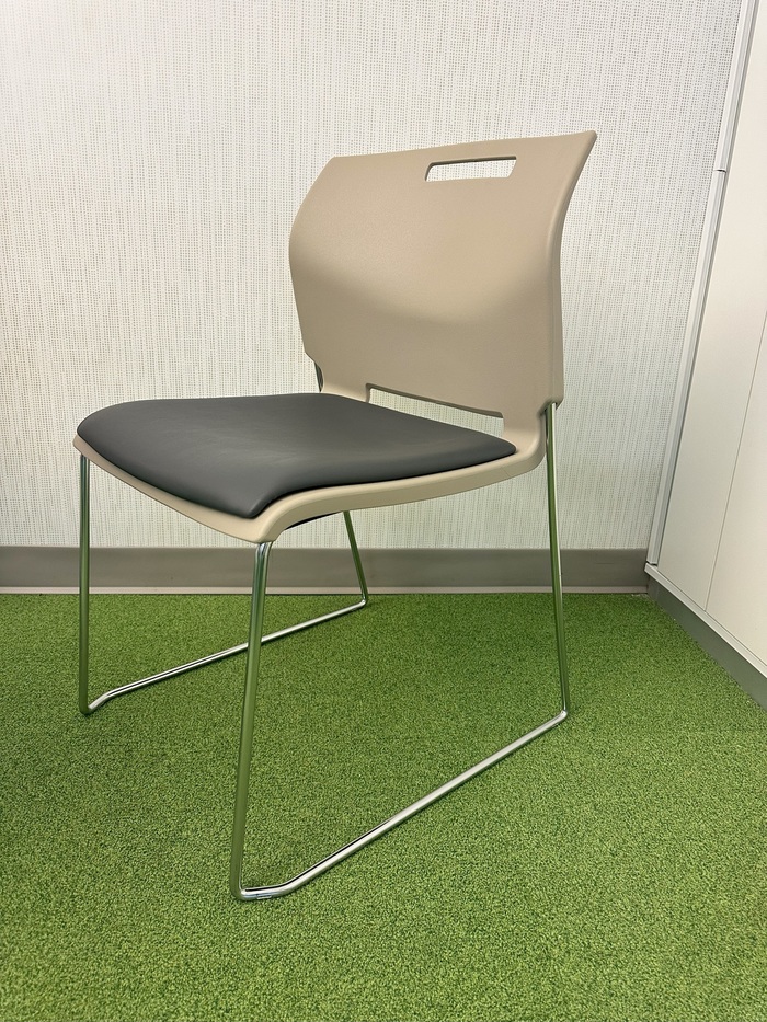 Global Chair - Oburo
