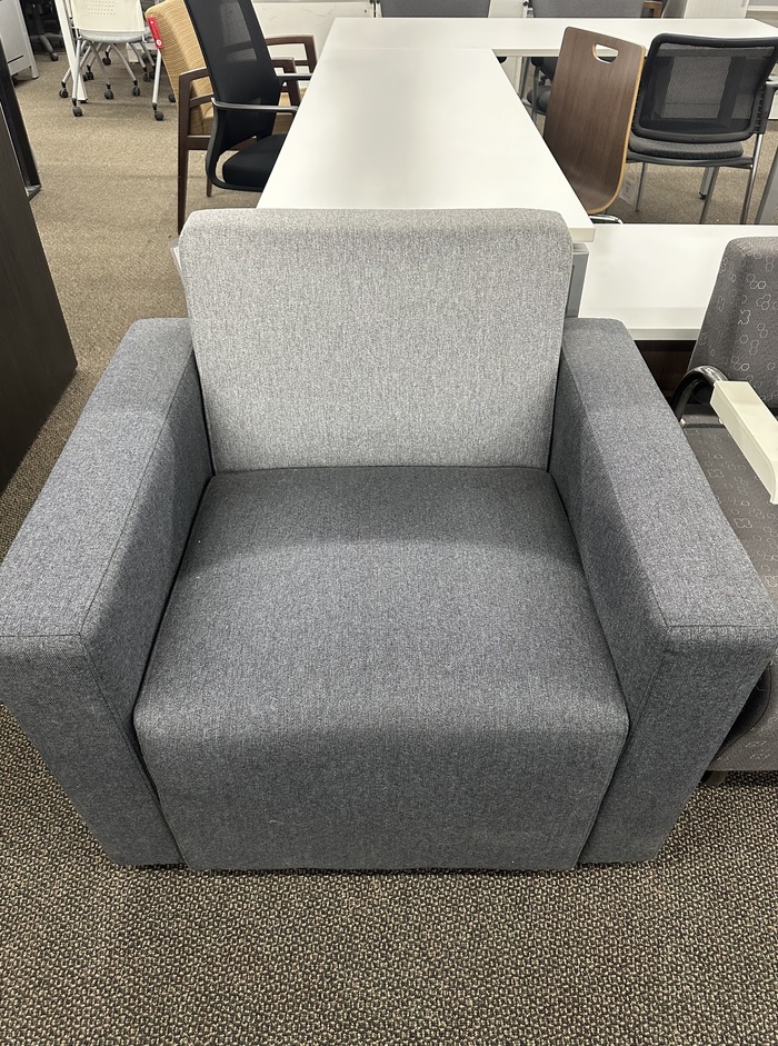 Sofa Brighton from Source - Oburo