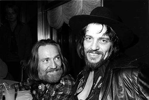 Country legend Waylon Jennings dies | News, Sports, Jobs - Lawrence ...
