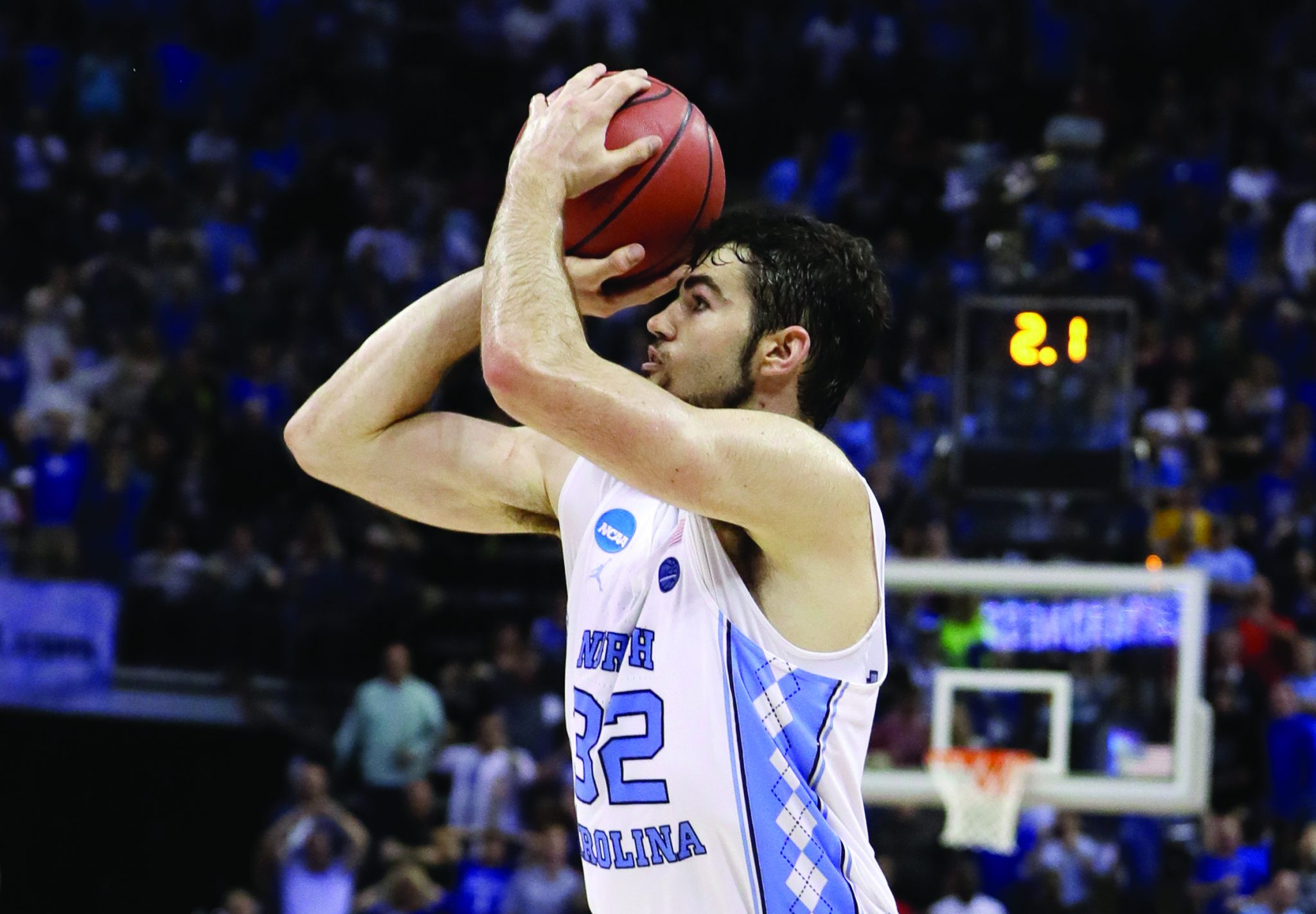 Luke Maye hits late jumper shot to lift North Carolina to Final Four ...