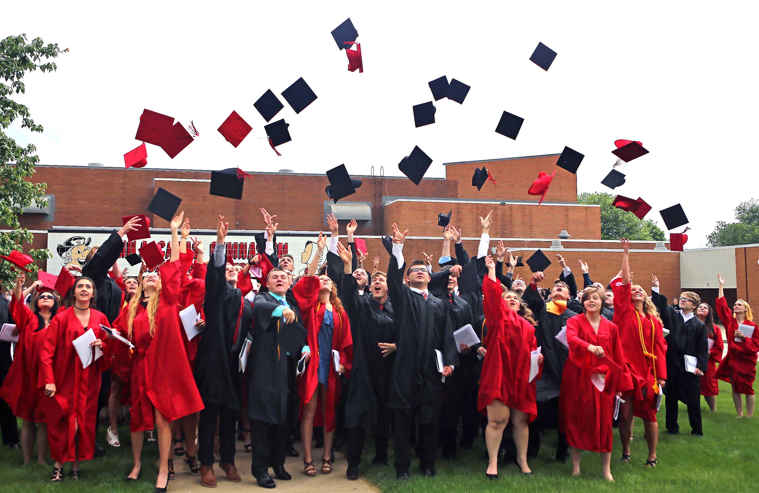 A time of celebration for the 2017 Salem High School graduation class ...