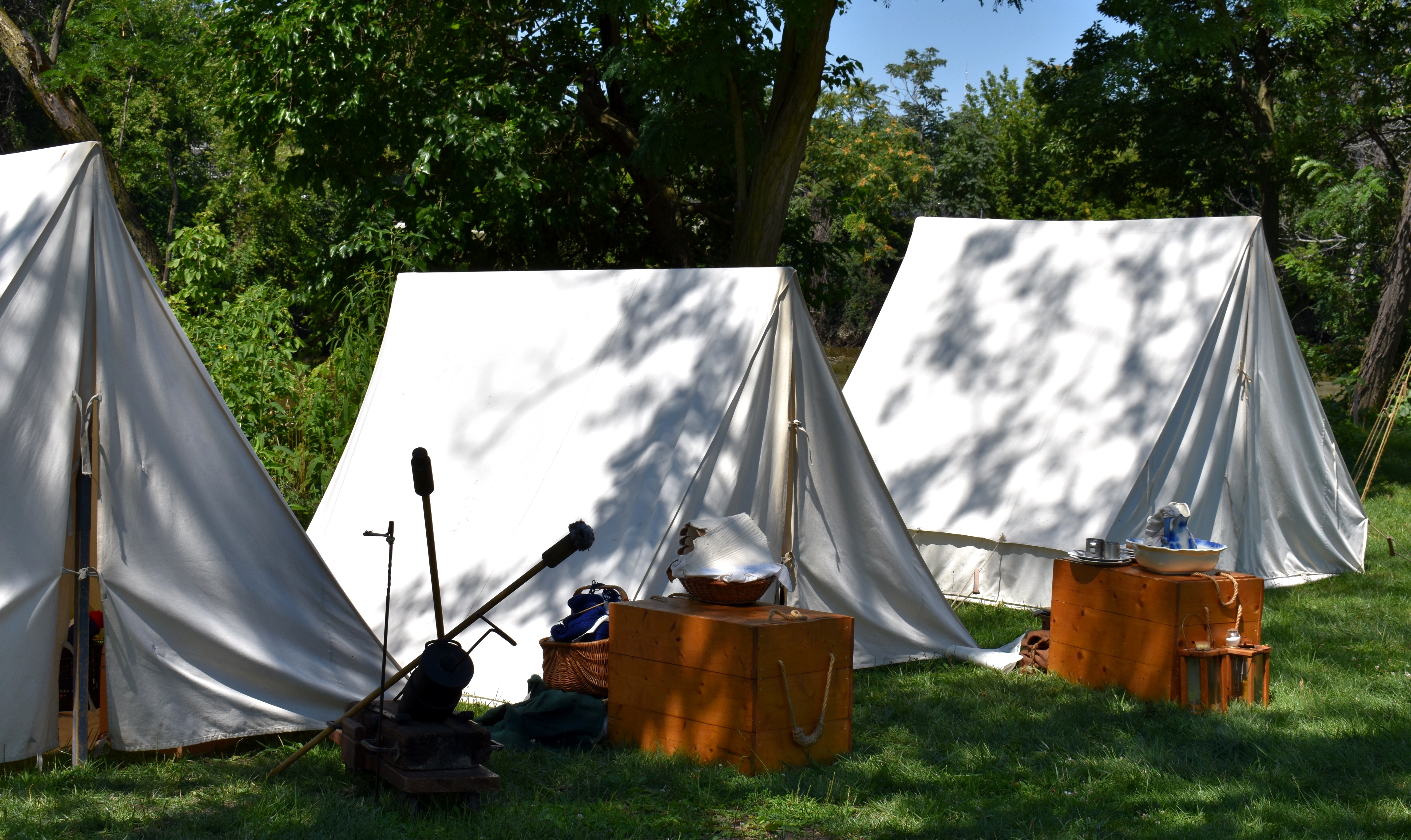 Colonial America on the Frontier: 1775 – 1783 – The Old Fort