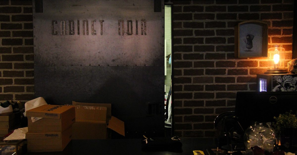 On the Grid : Cabinet Noir