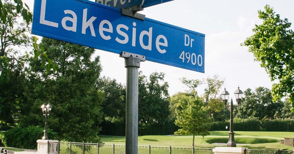 On the Grid : Lakeside Drive