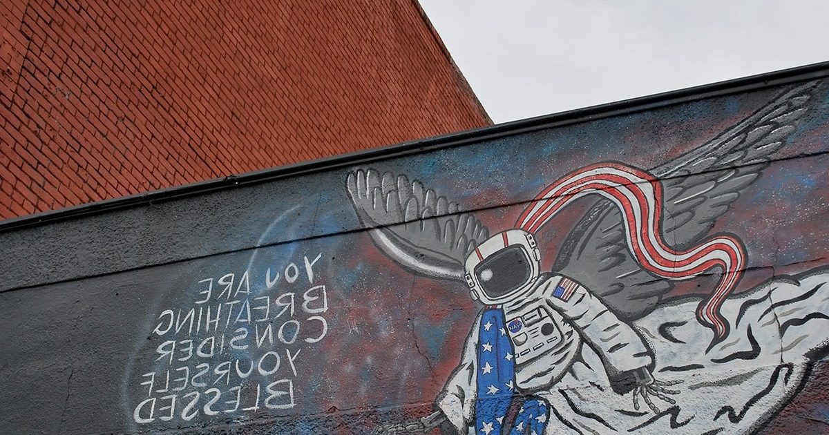 On the Grid : 303 Boards